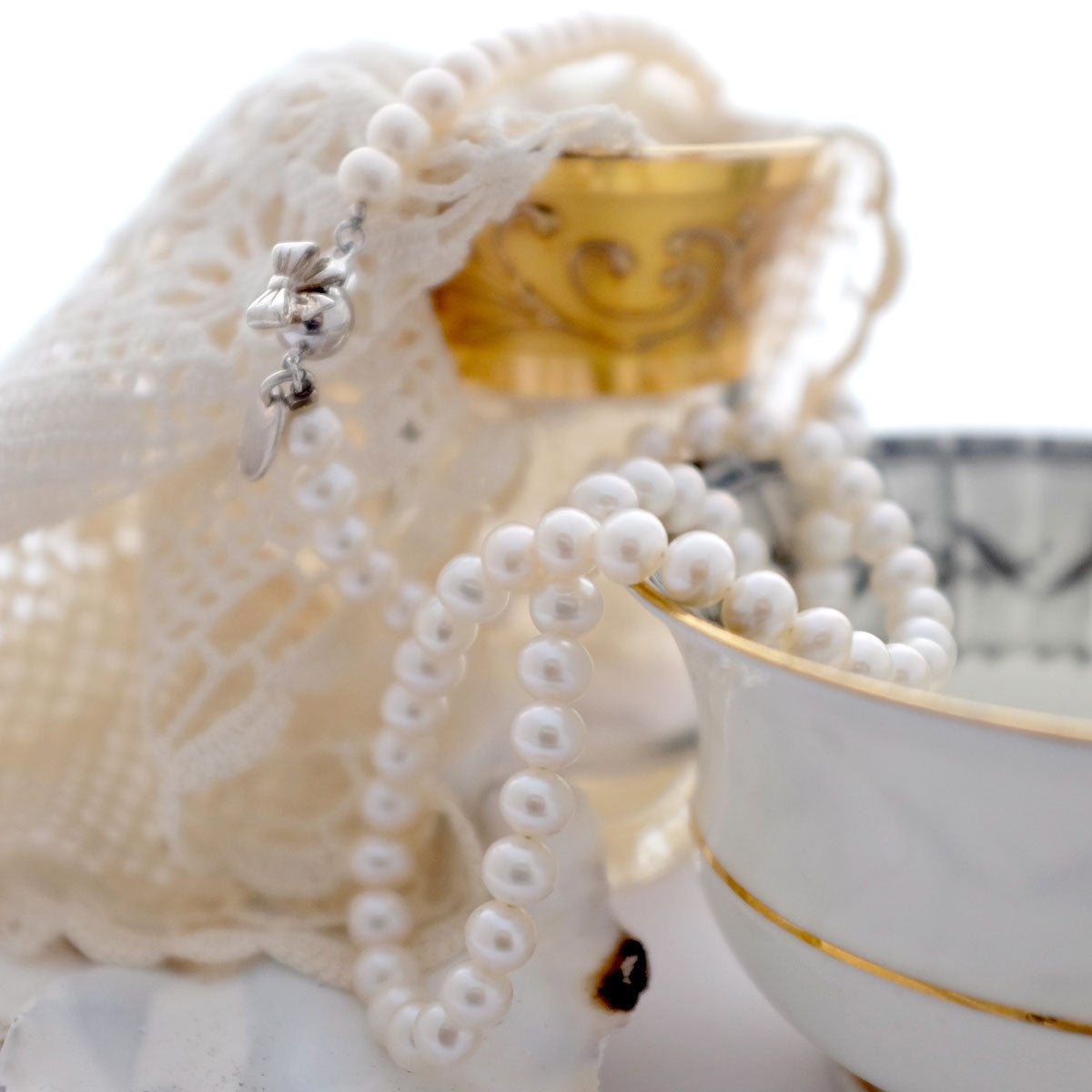 Pearl Boutique – Joy Everley